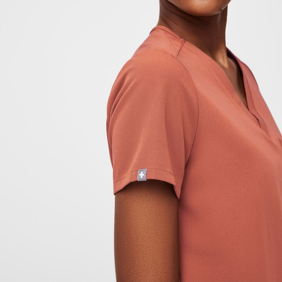 Women's Catarina One-Pocket Scrub Top™ - Terracotta · FIGS