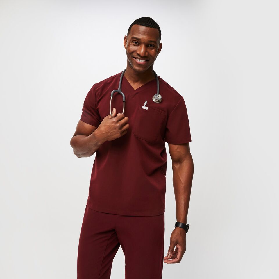 Men's Leon™ Three-Pocket Scrub Top - Burgundy · FIGS