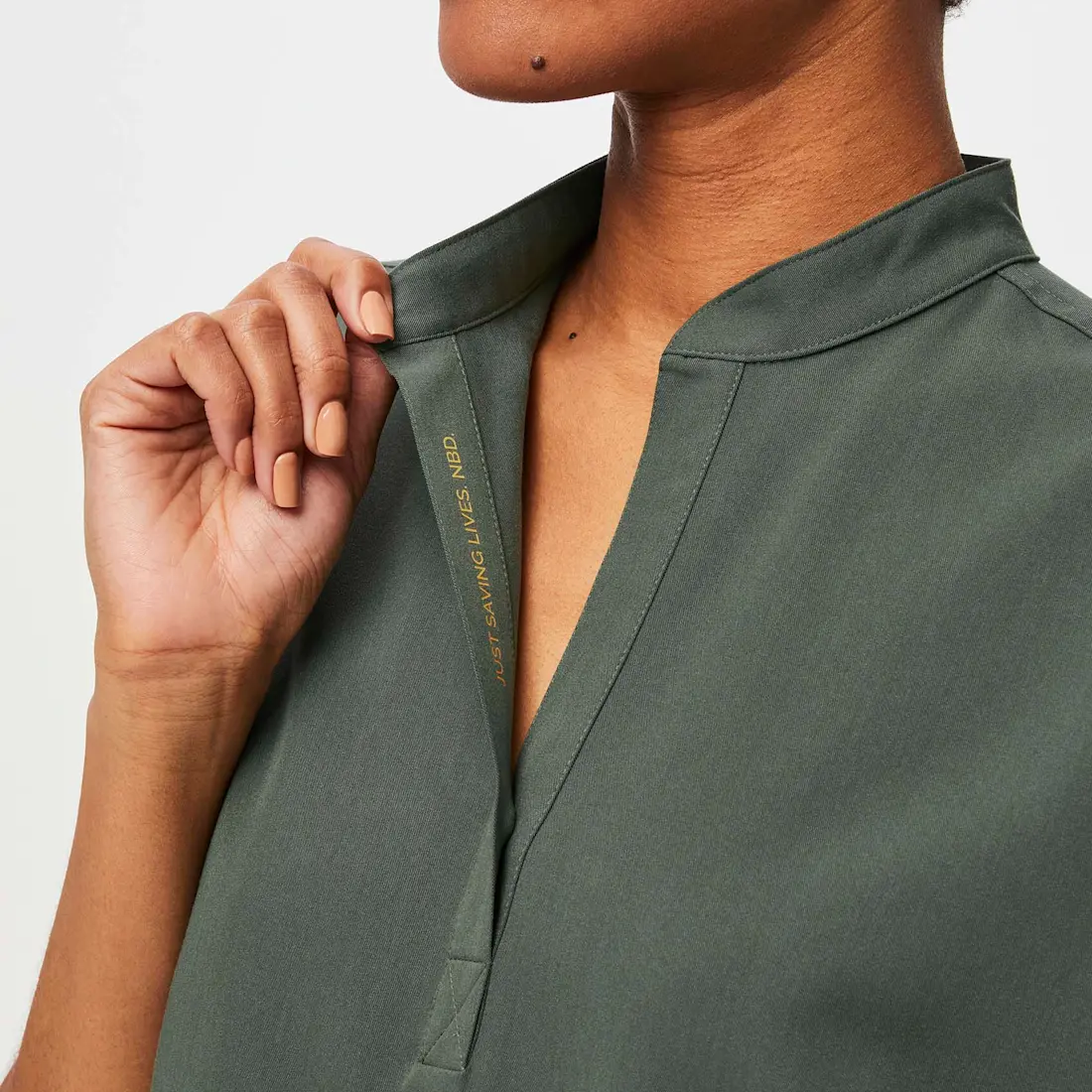 Women's Rafaela Oversized Scrub Top™ - Moss · FIGS