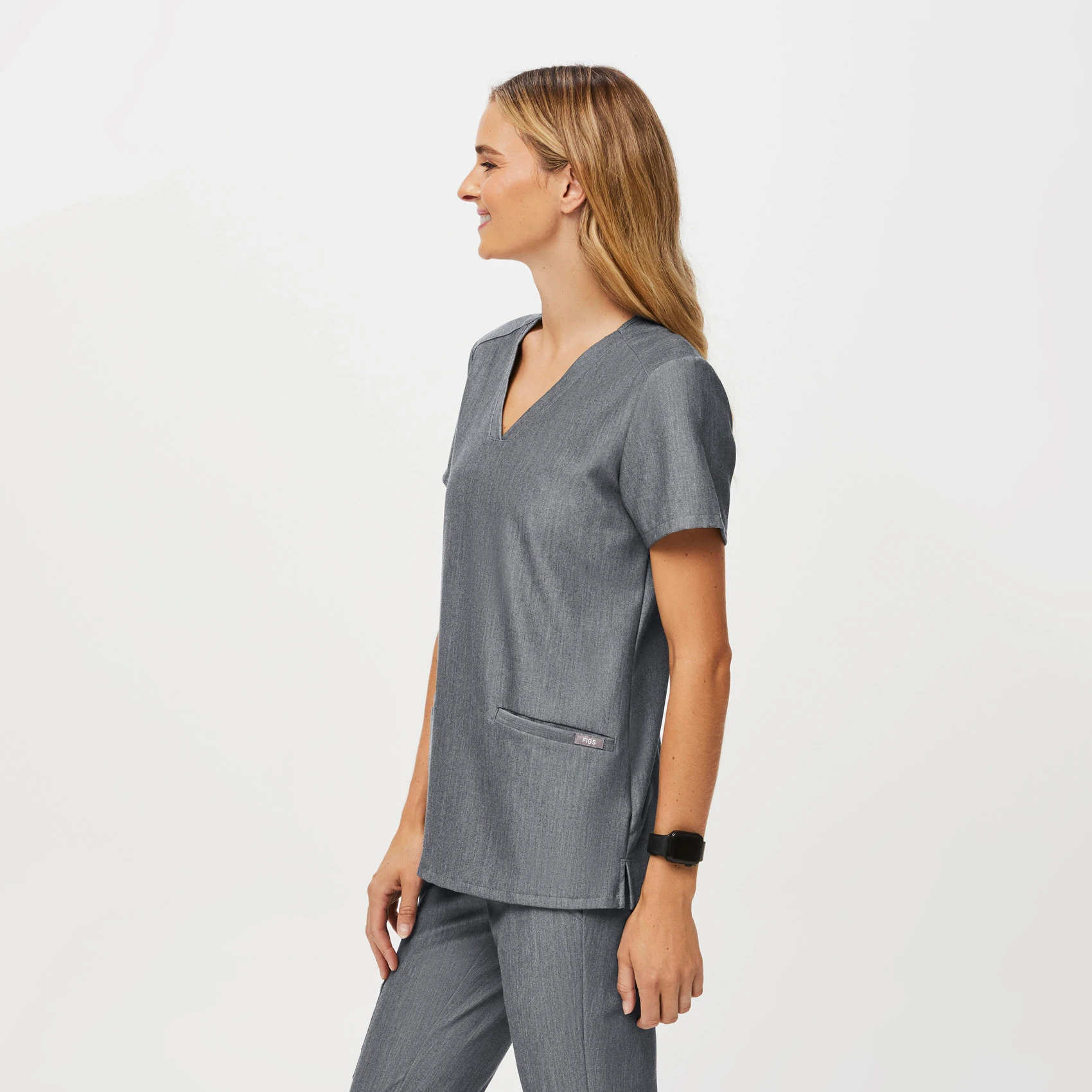 Women's Casma Scrub Top™ - Graphite · FIGS