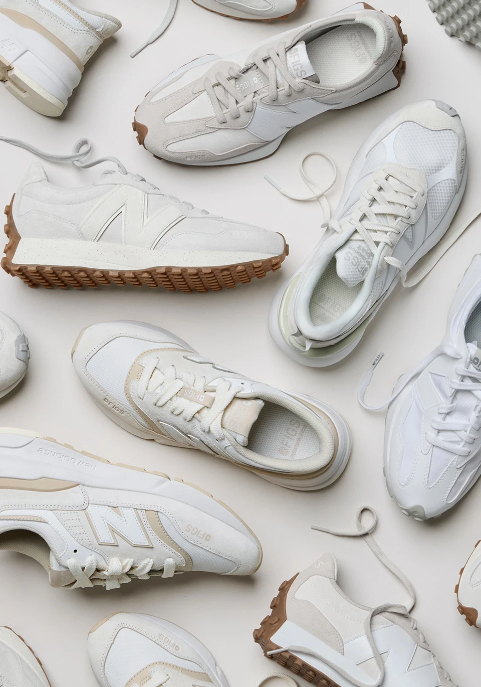 Unisex FIGS | New Balance 3447 - Black