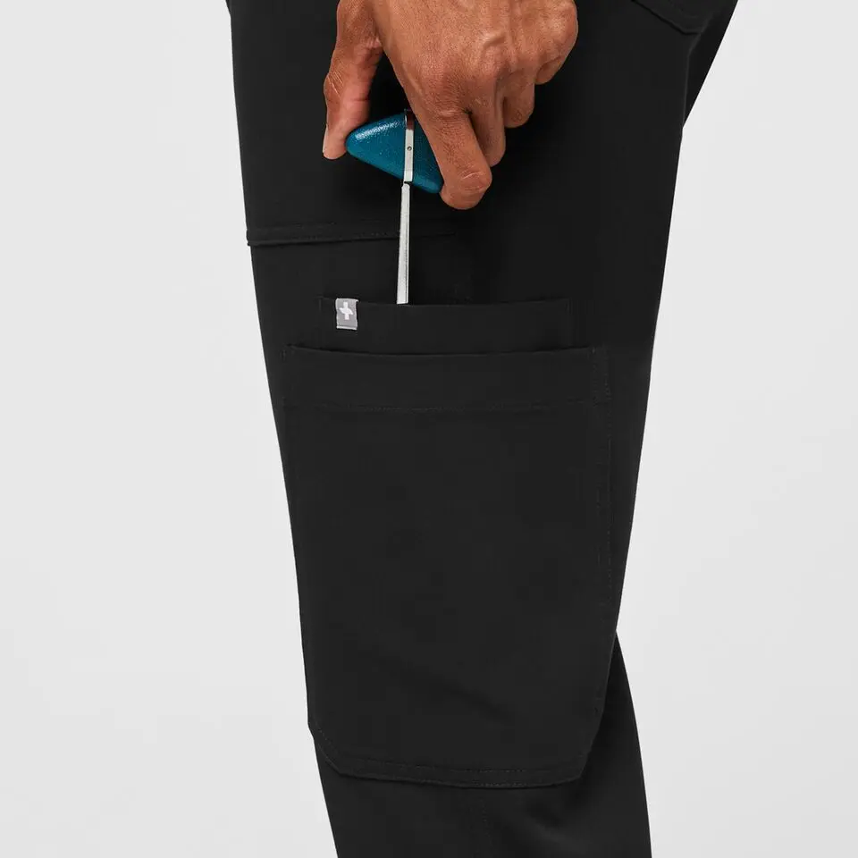 Men's Cairo Cargo Scrub Pants™ - Black · FIGS