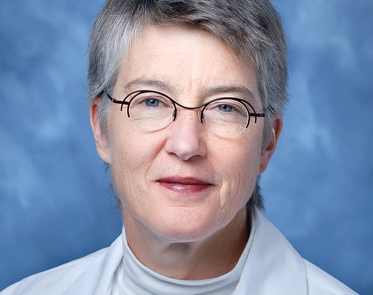 Healthcare Advisory Board · FIGS