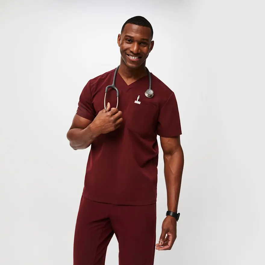 Men's Leon™ Three-Pocket Scrub Top - Burgundy · FIGS