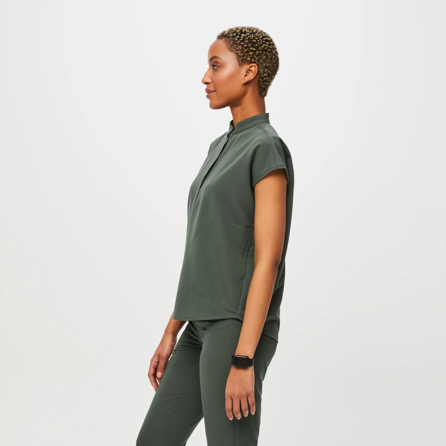 Women's Rafaela Oversized Scrub Top™ - Moss · FIGS