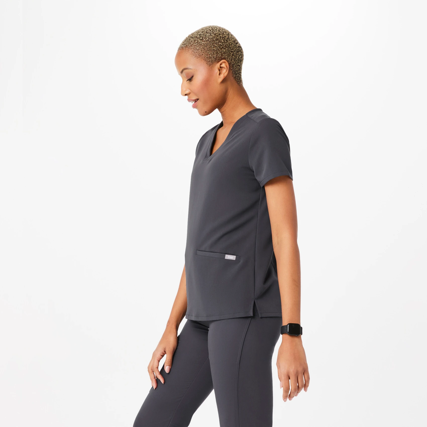 Women's Casma Scrub Top™ - Charcoal · FIGS