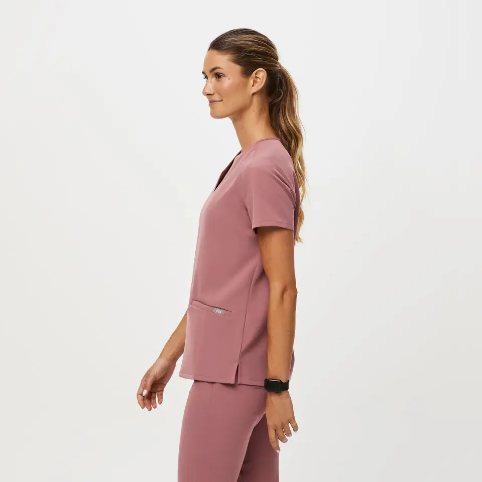Women's Casma Three-Pocket Scrub Top™ - Mauve · FIGS