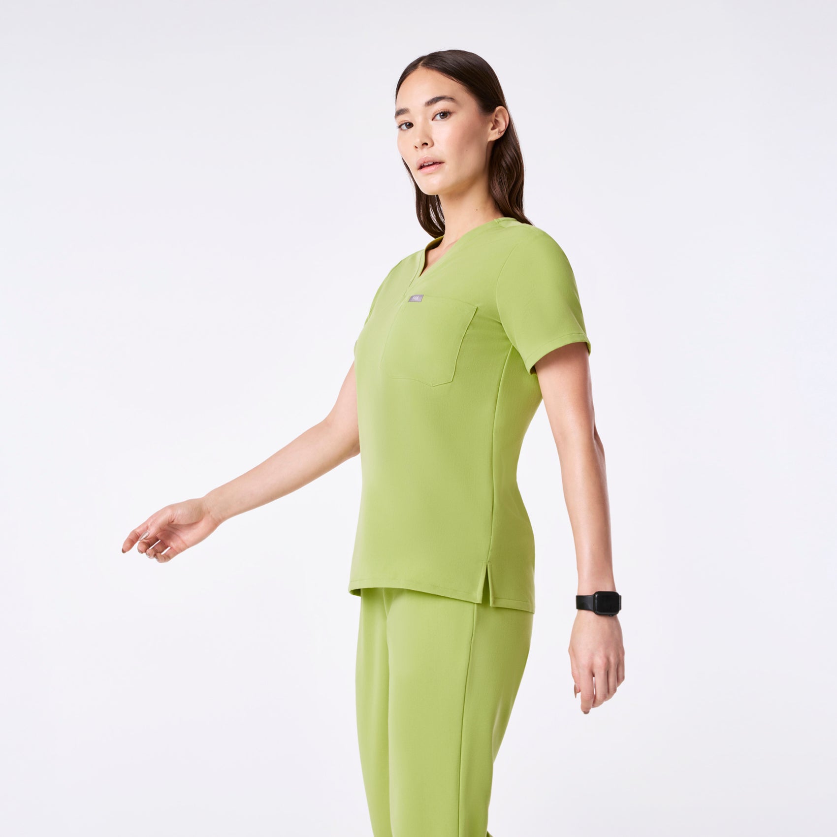 Women's Catarina One-Pocket Scrub Top™ - Matcha · FIGS
