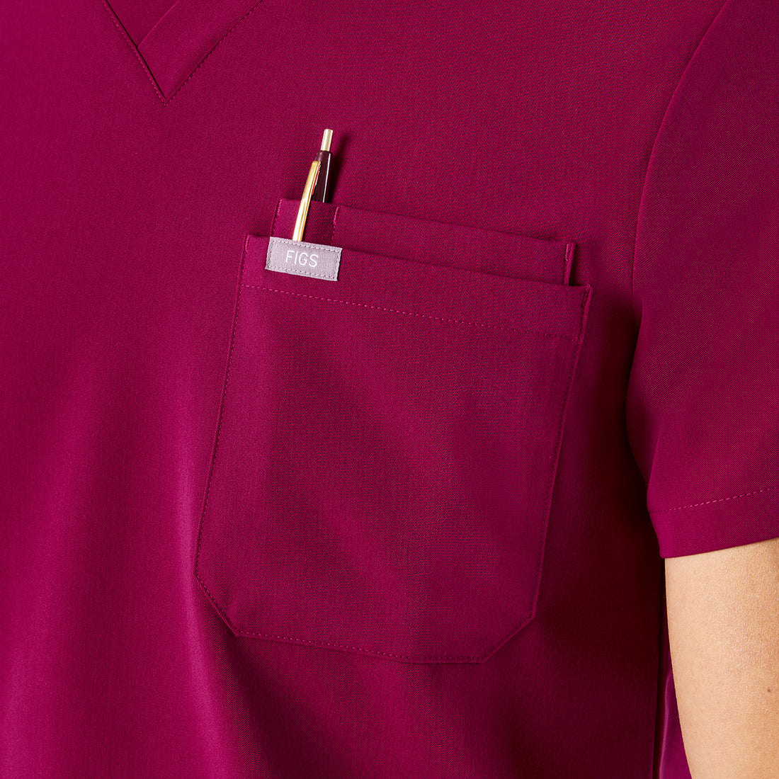 Men's Leon™ Three-Pocket Scrub Top - Dark Magenta · FIGS