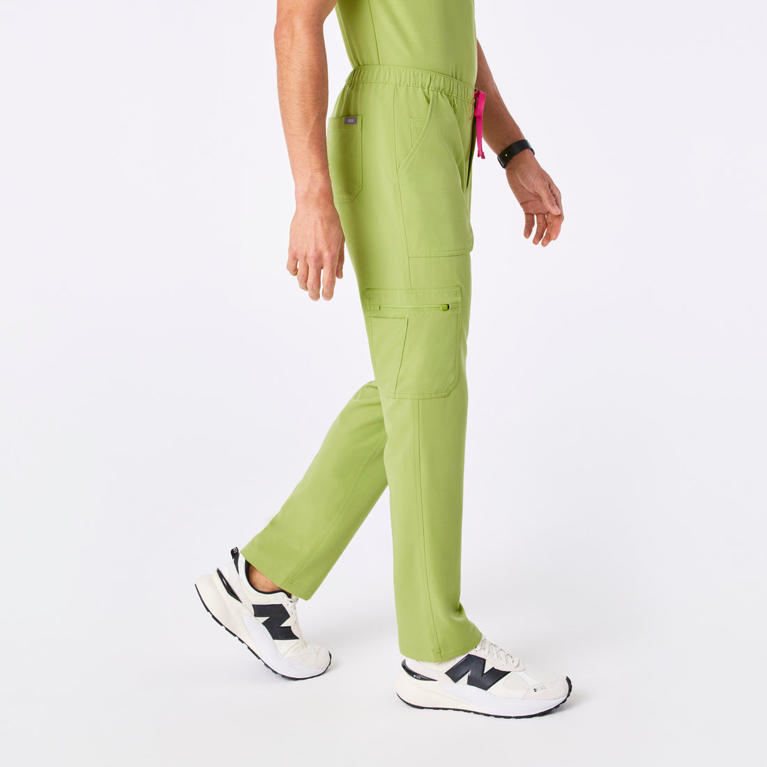 Men's Cairo Cargo Scrub Pants™ - Matcha · FIGS