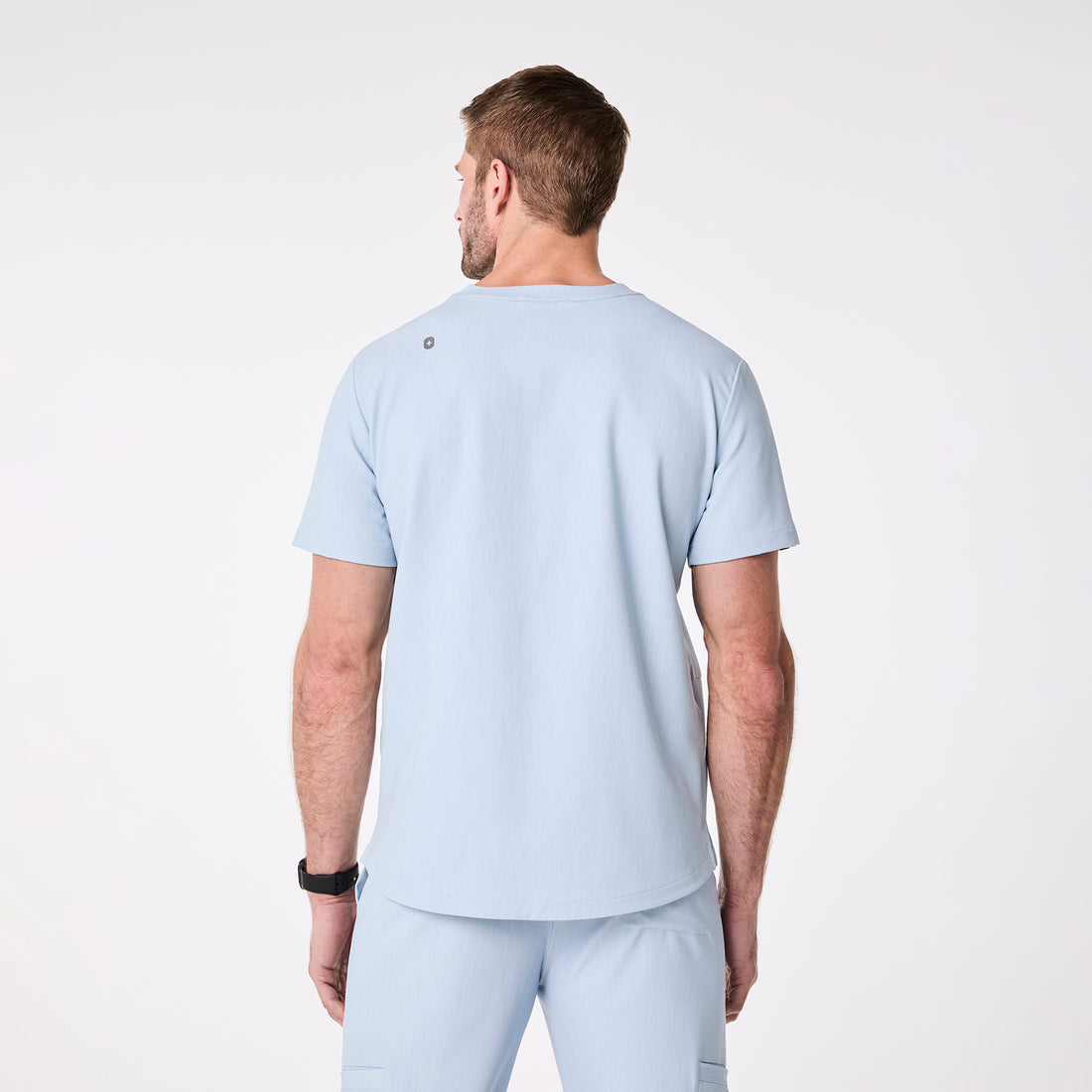 Men’s Paltz V-Neck Scrub Top - Chambray · FIGS