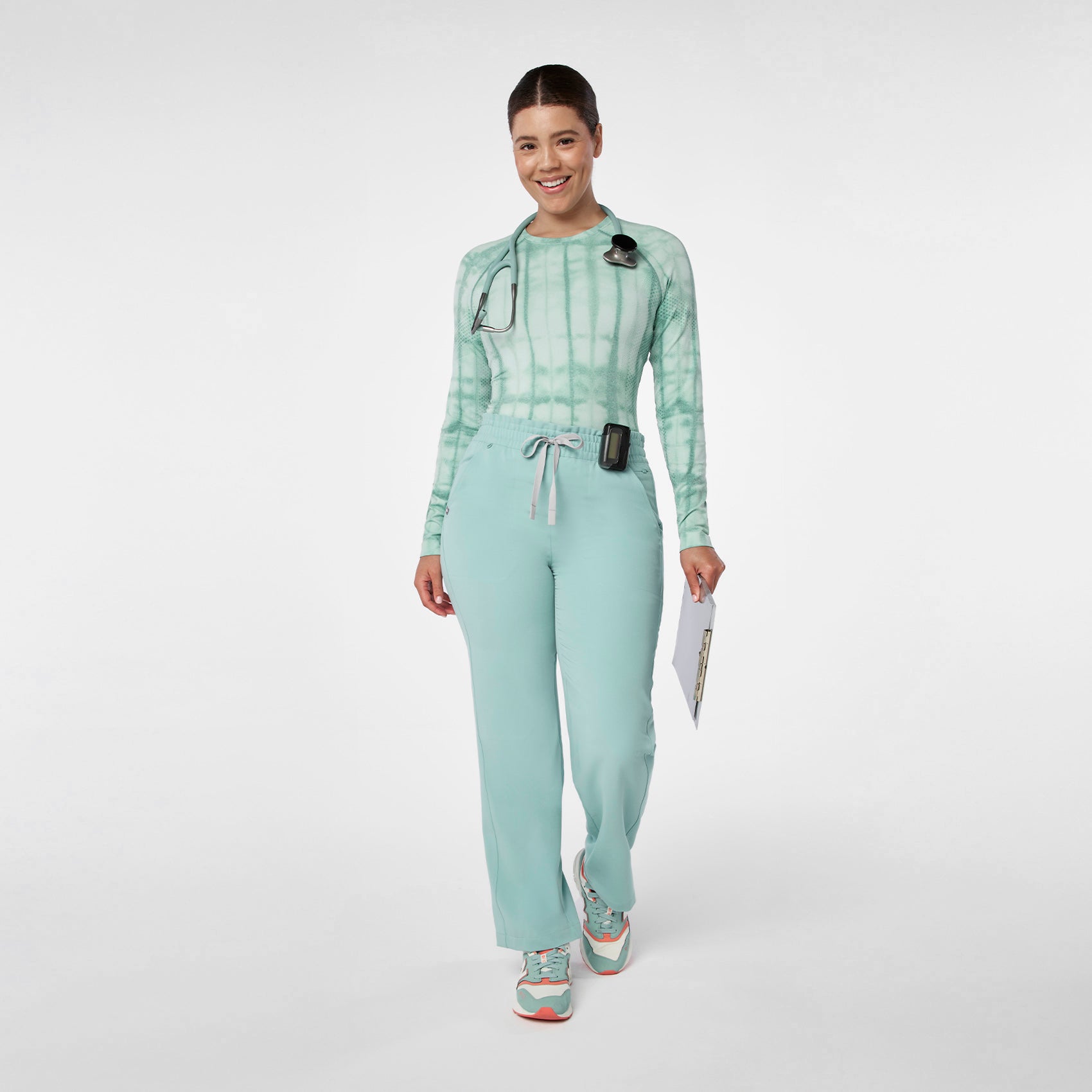 Women's Salta Seamless Longsleeve Underscrub - Cloud Dye Seaglass · FIGS