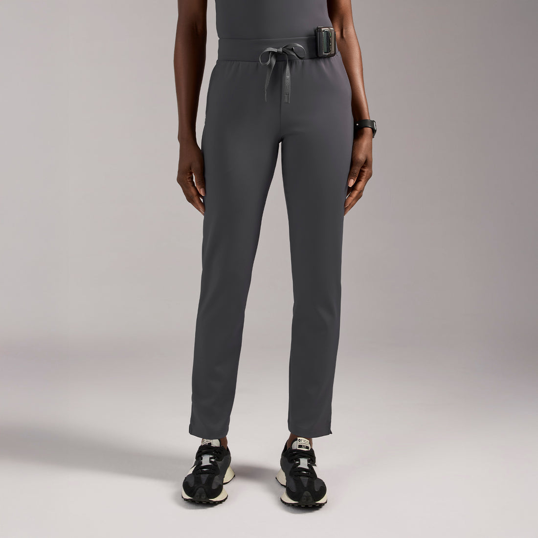 Women’s FORMx™ Scrubs - Performance Stretch Scrubs | FIGS
