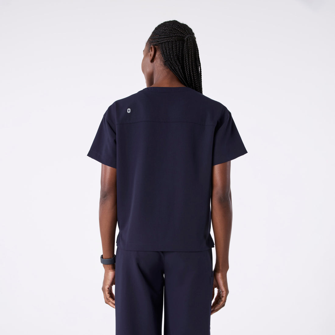Women’s Cabral Relaxed Crewneck Scrub Top - Navy · FIGS