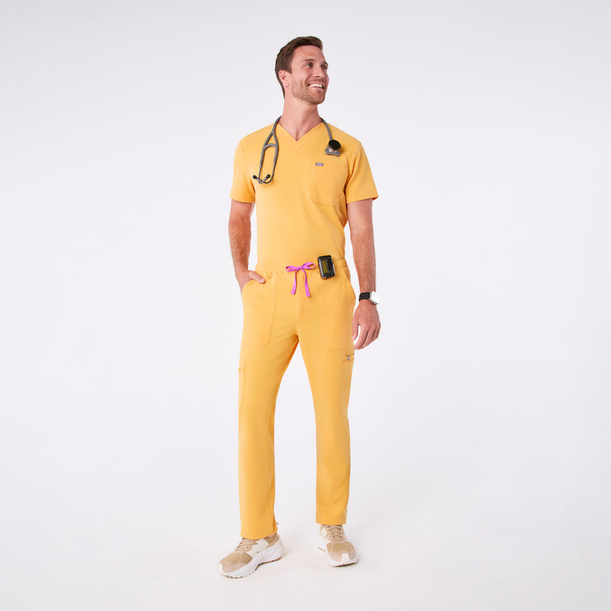 Men's Dandelion Scrubs · FIGS