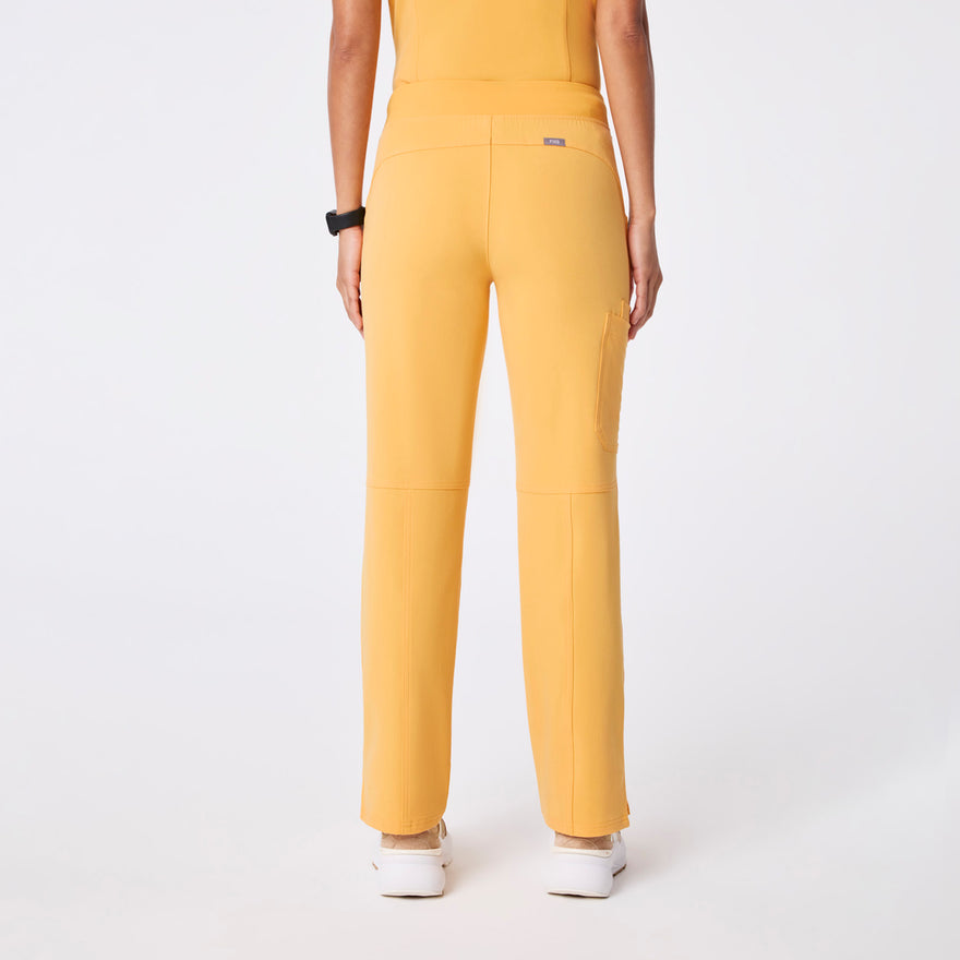 Women's Kade Cargo Scrub Pants™ - Dandelion · FIGS