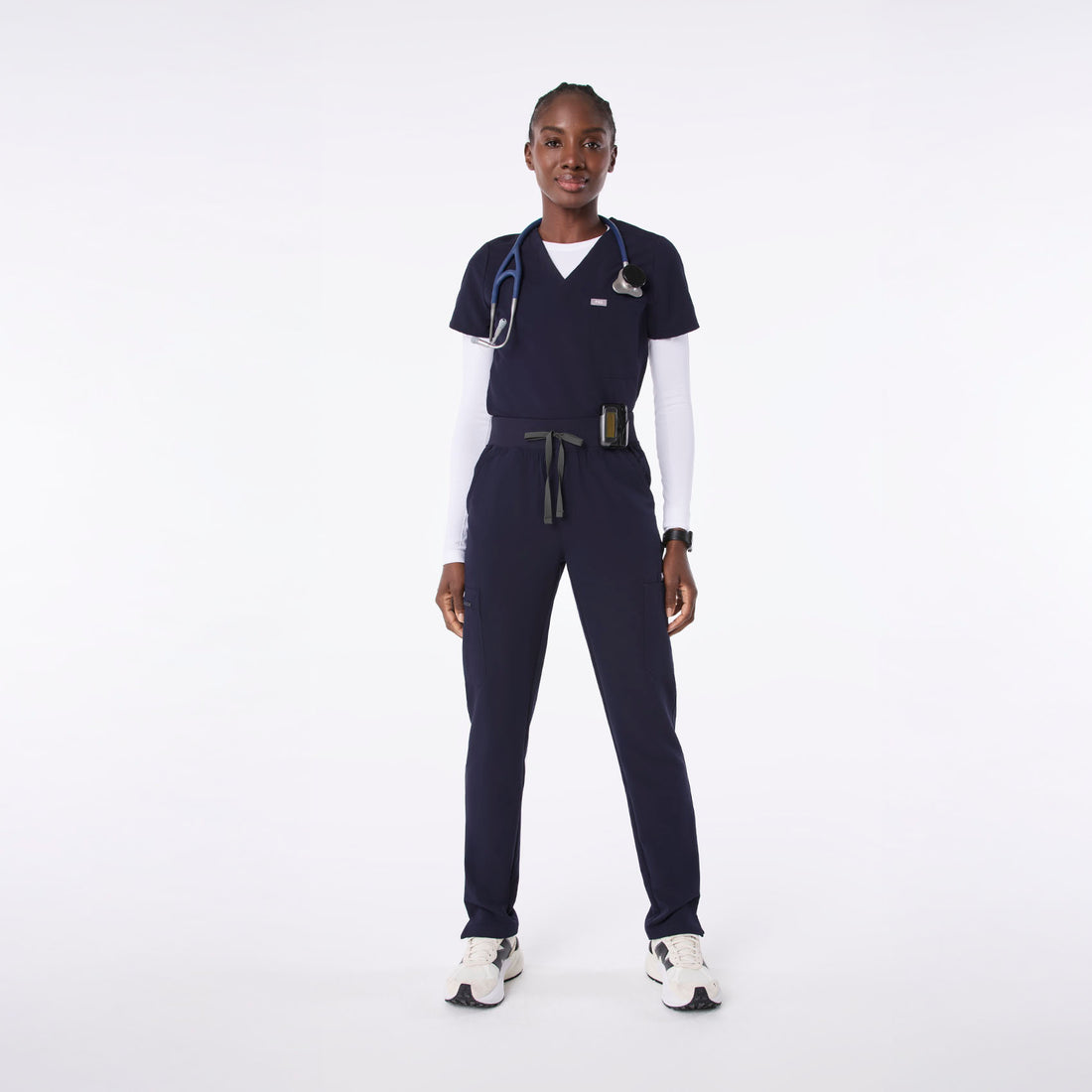 Women’s Salta Cropped Longsleeve Underscrub - White · FIGS