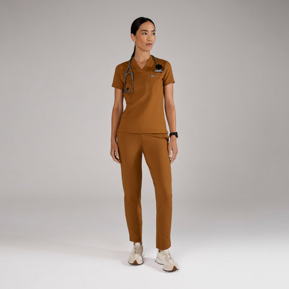 Women’s Sona FORMx Slim V-Neck Scrub Top™ - Alder · FIGS