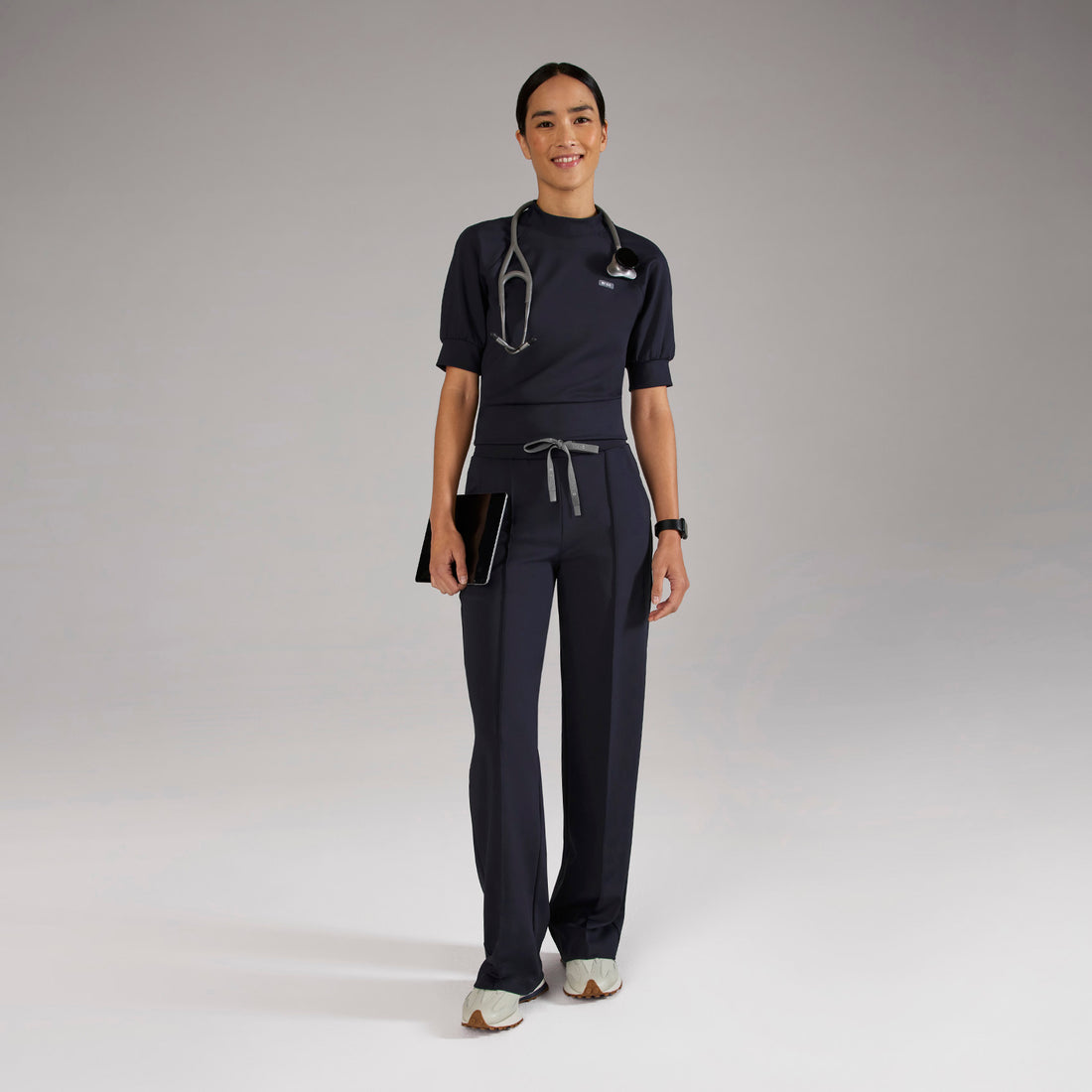 Women's FORMx™ Scrubs · FIGS
