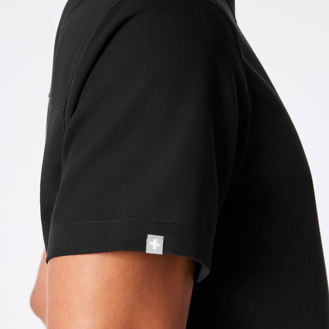 Men’s Jasper Polo Scrub Top - Black · FIGS