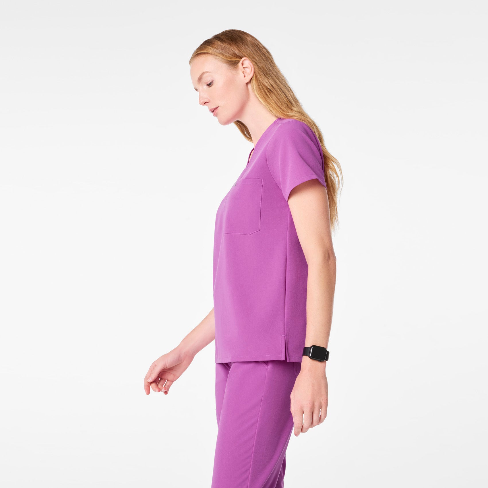 Women's Catarina One-Pocket Scrub Top™ - Ultraberry · FIGS