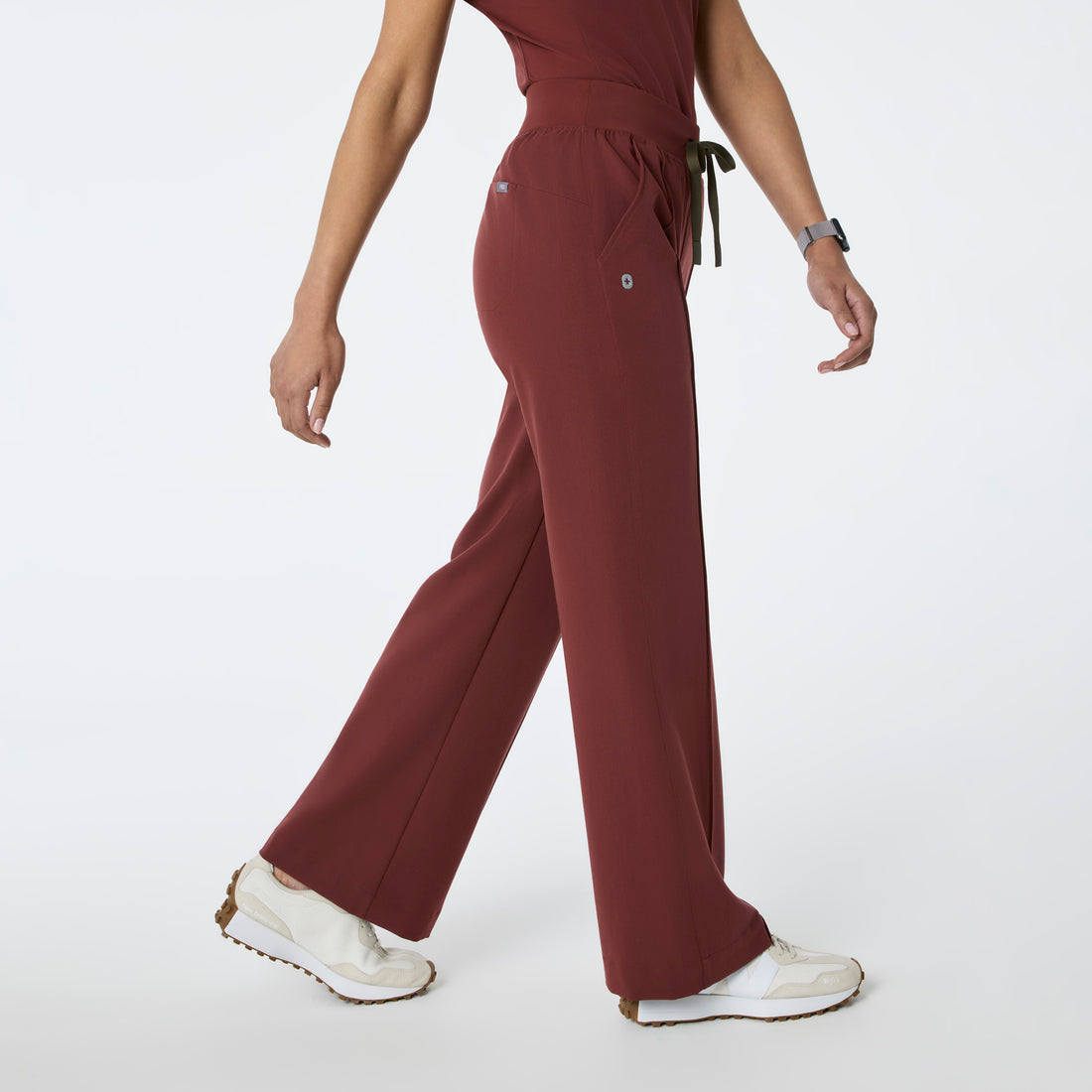Women’s High Waisted Alexandria Wide Leg Scrub Pants - Walnut · FIGS