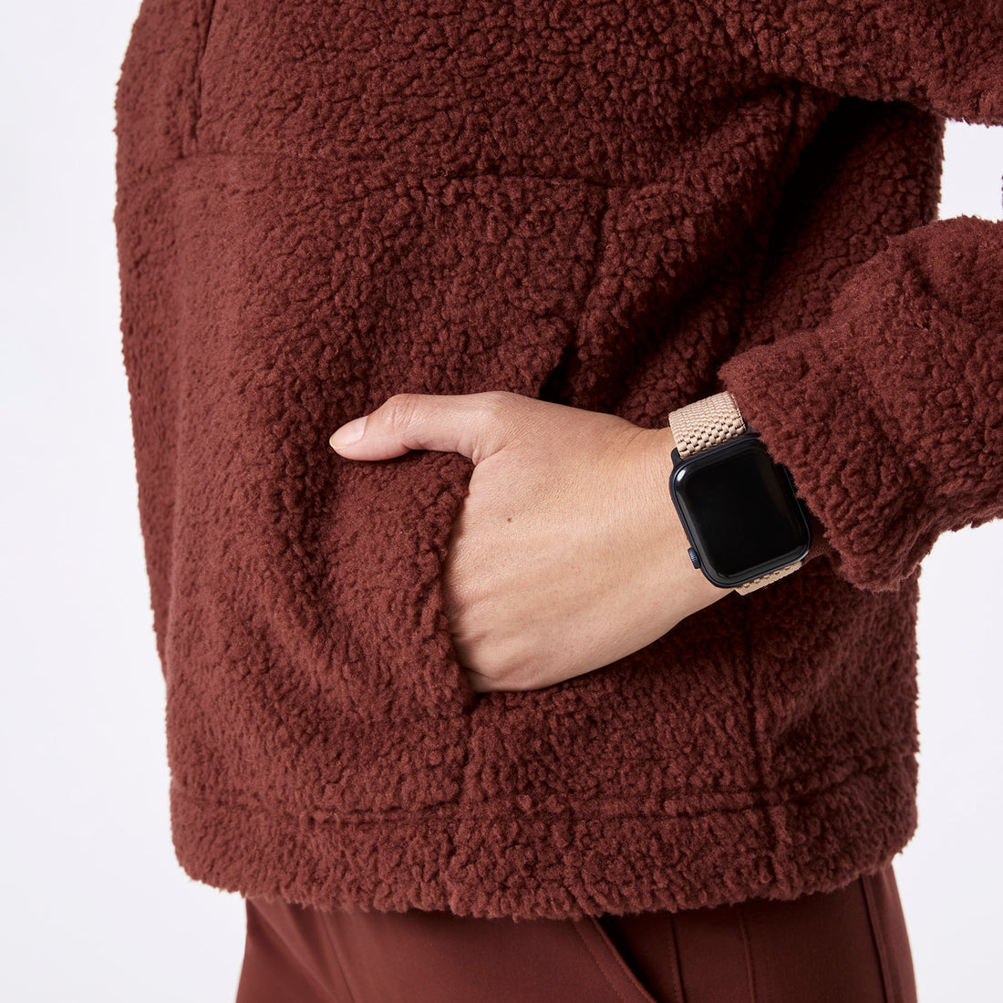 Women’s On-Shift High Pile Fleece Pullover Jacket™ - Walnut · FIGS