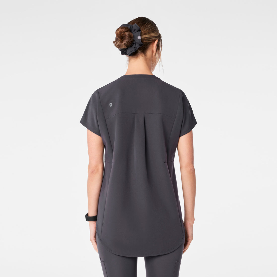 Women’s Addison Oversized Tunic Scrub Top - Charcoal · FIGS