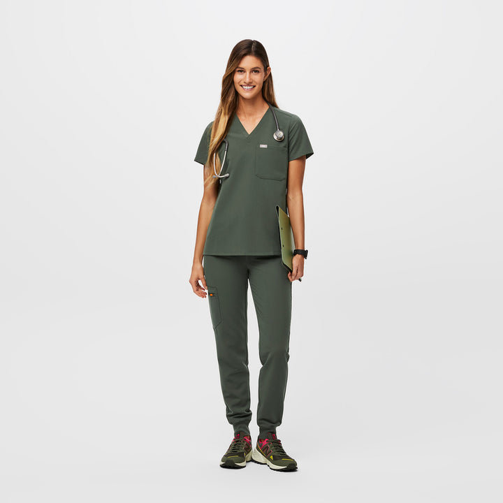 Women's Moss Scrubs · FIGS