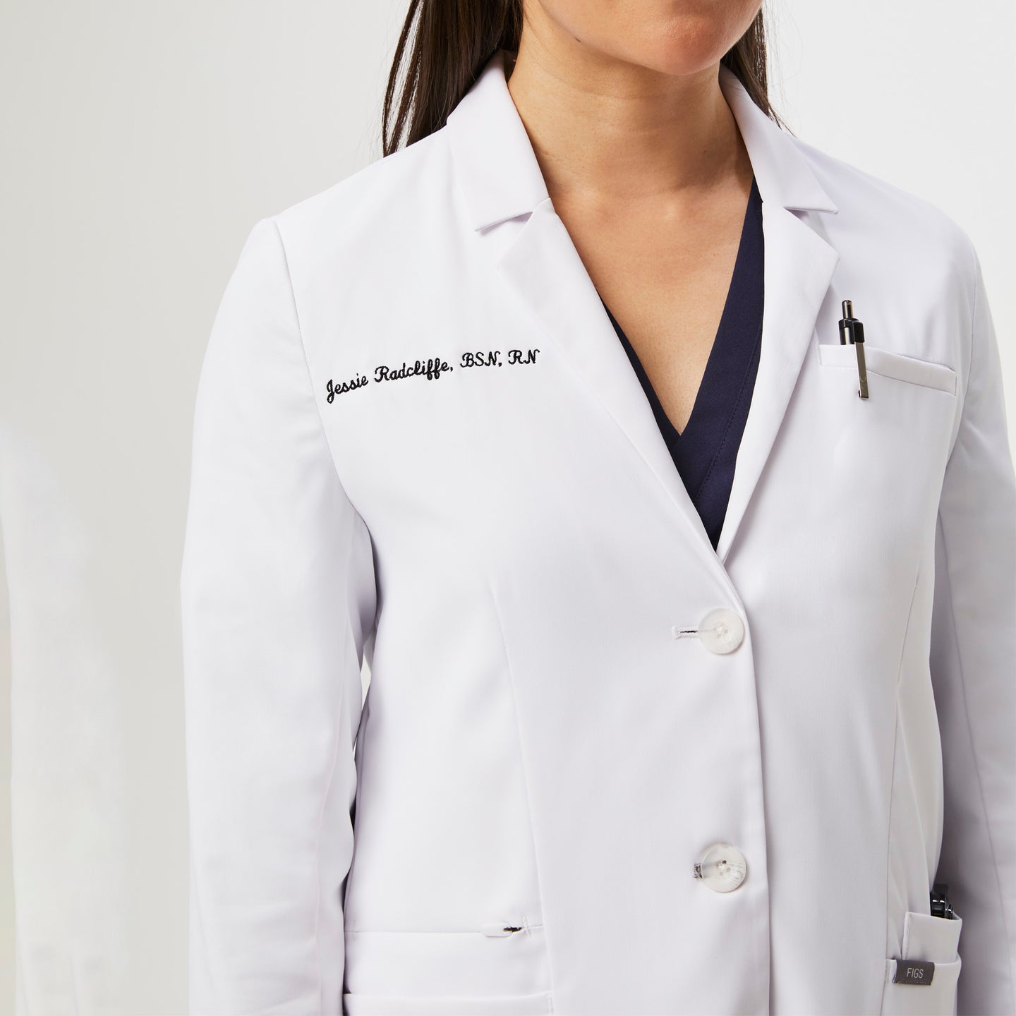 Women’s Bellevue Slim Long Lab Coat - White · FIGS