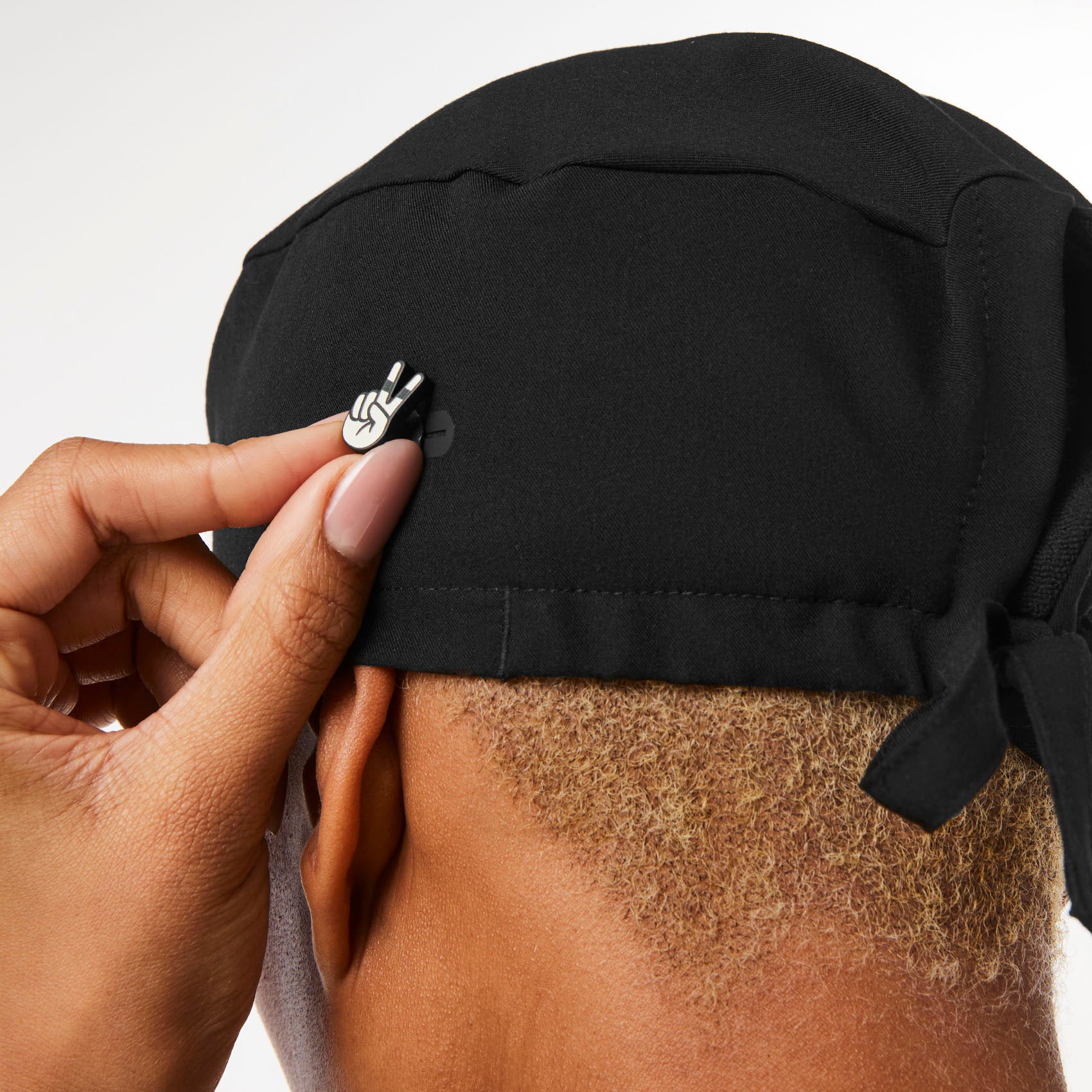 Brain PIPS™ 2-Pack - Peace Sign/Cream · FIGS