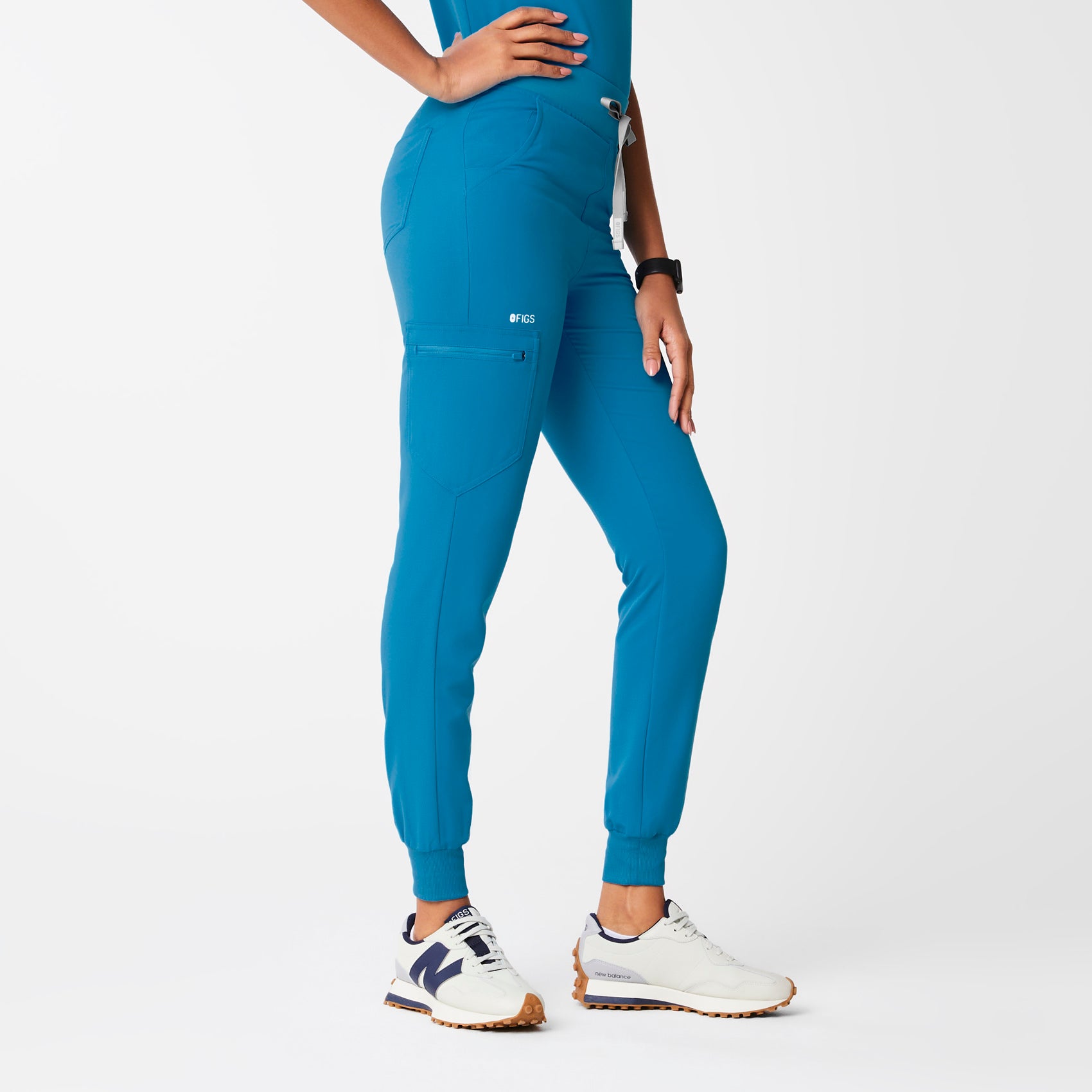 Women’s High Waisted Zamora Jogger Scrub Pants™ - Extreme Blue · FIGS