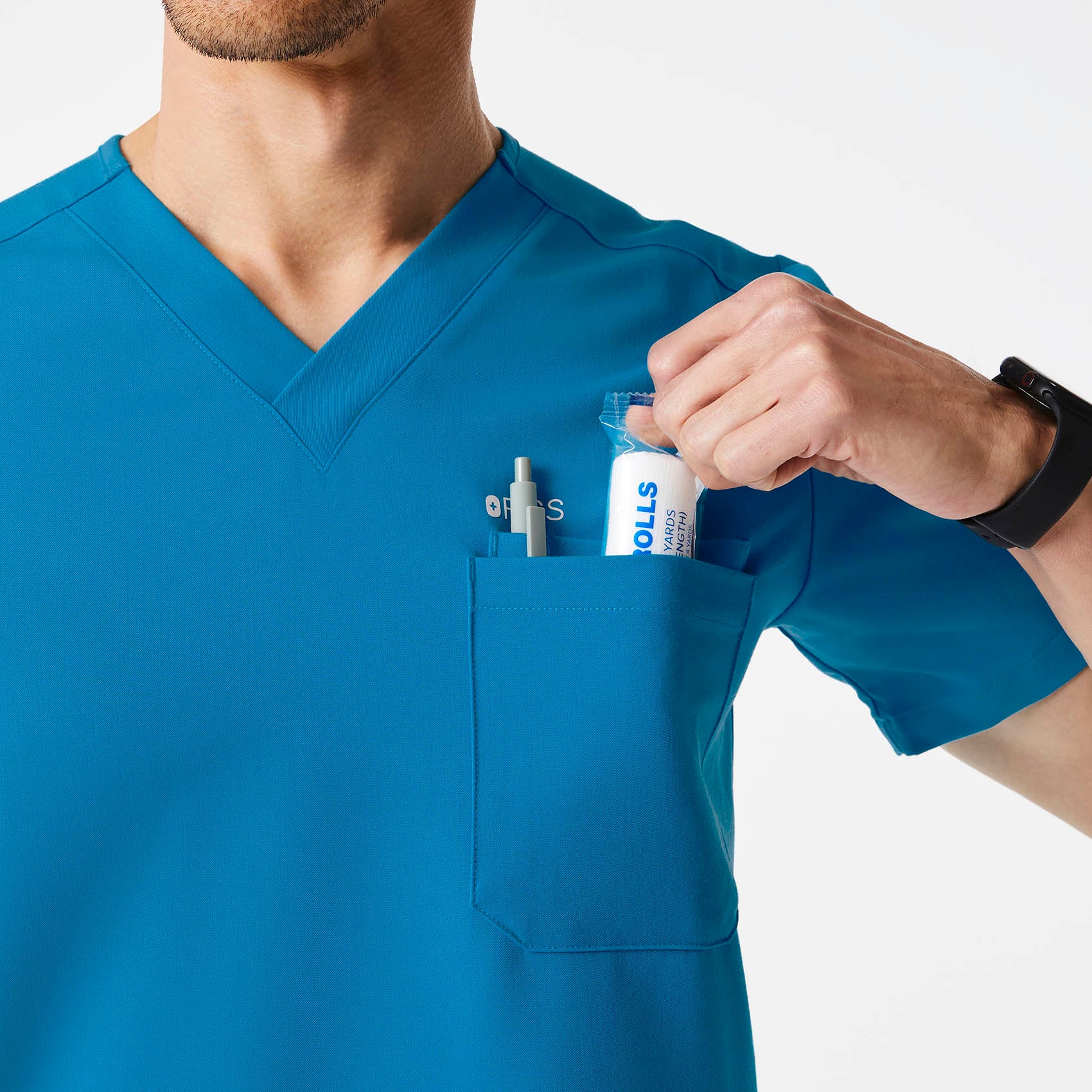 Men's Leon™ Three-Pocket Scrub Top - Extreme Blue · FIGS