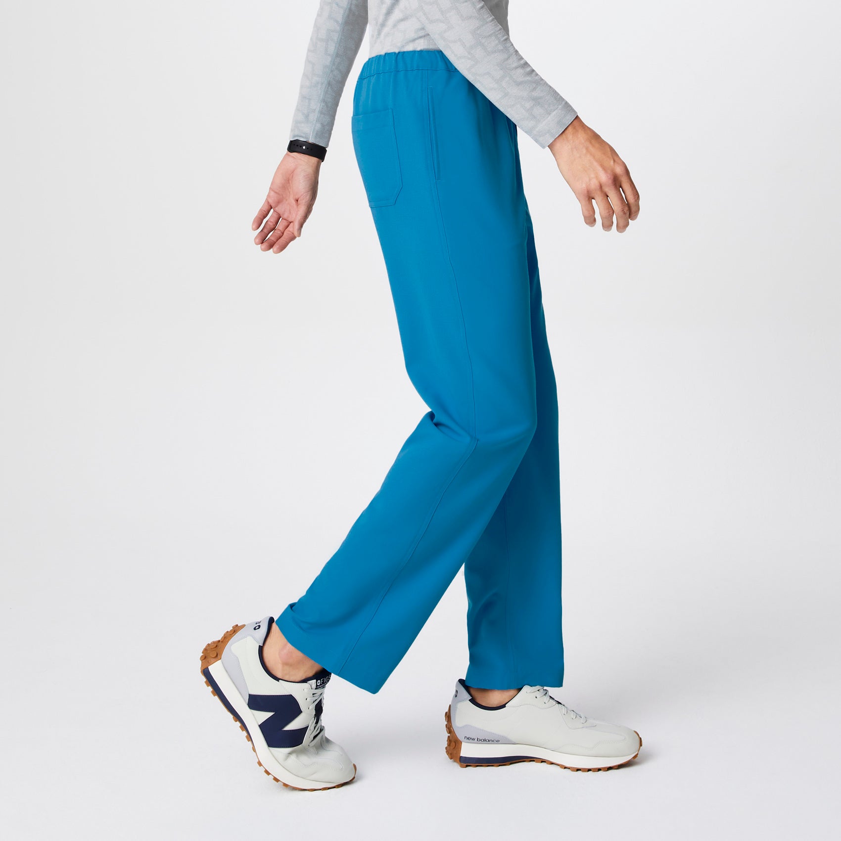 Men's Pisco™ Basic Scrub Pants - Extreme Blue · FIGS