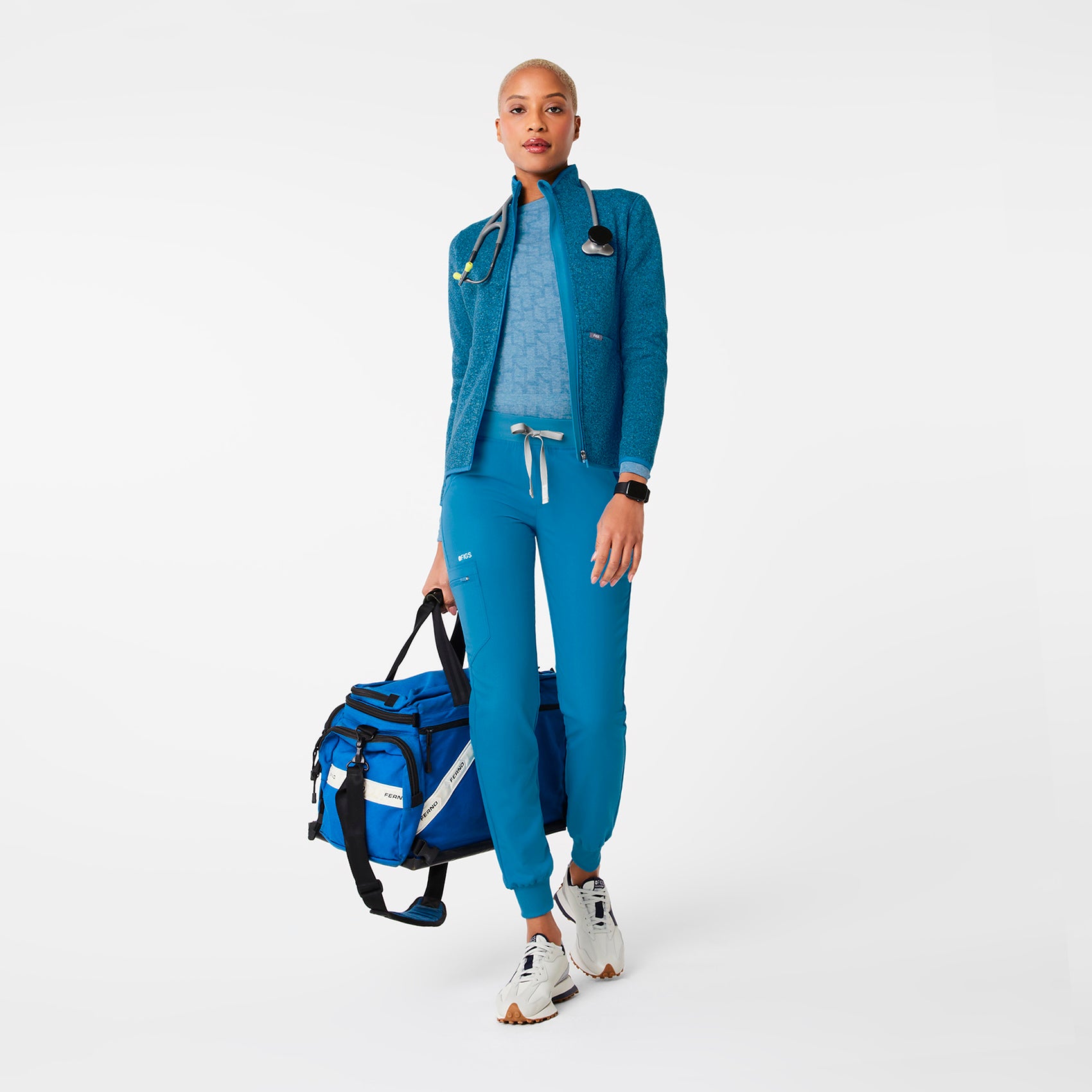 Women's Zamora Jogger Scrub Pants™ - Extreme Blue · FIGS