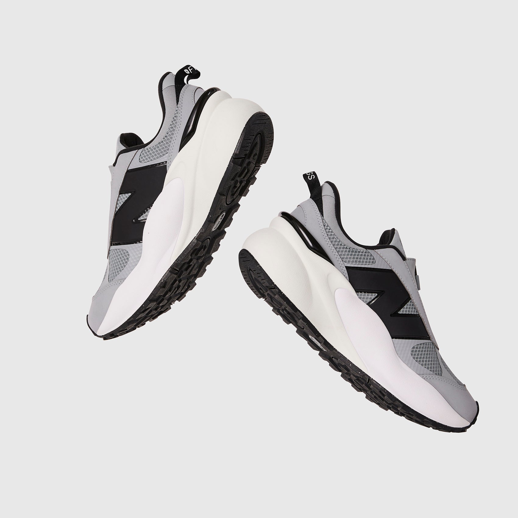 Unisex FIGS New Balance 3447 Zip - Graphite