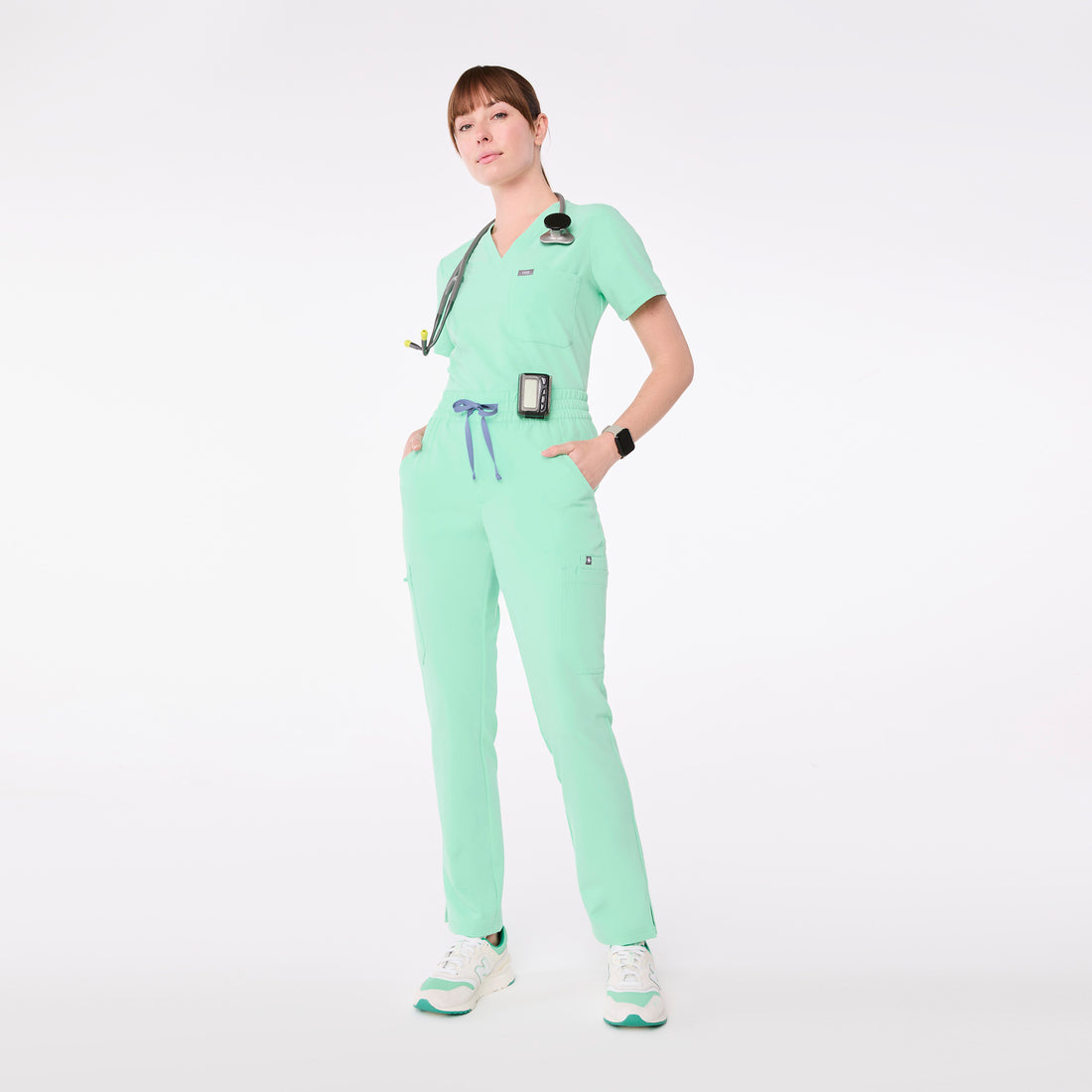 Women’s High Waisted Dowa Scrub Pants - Mariner · FIGS