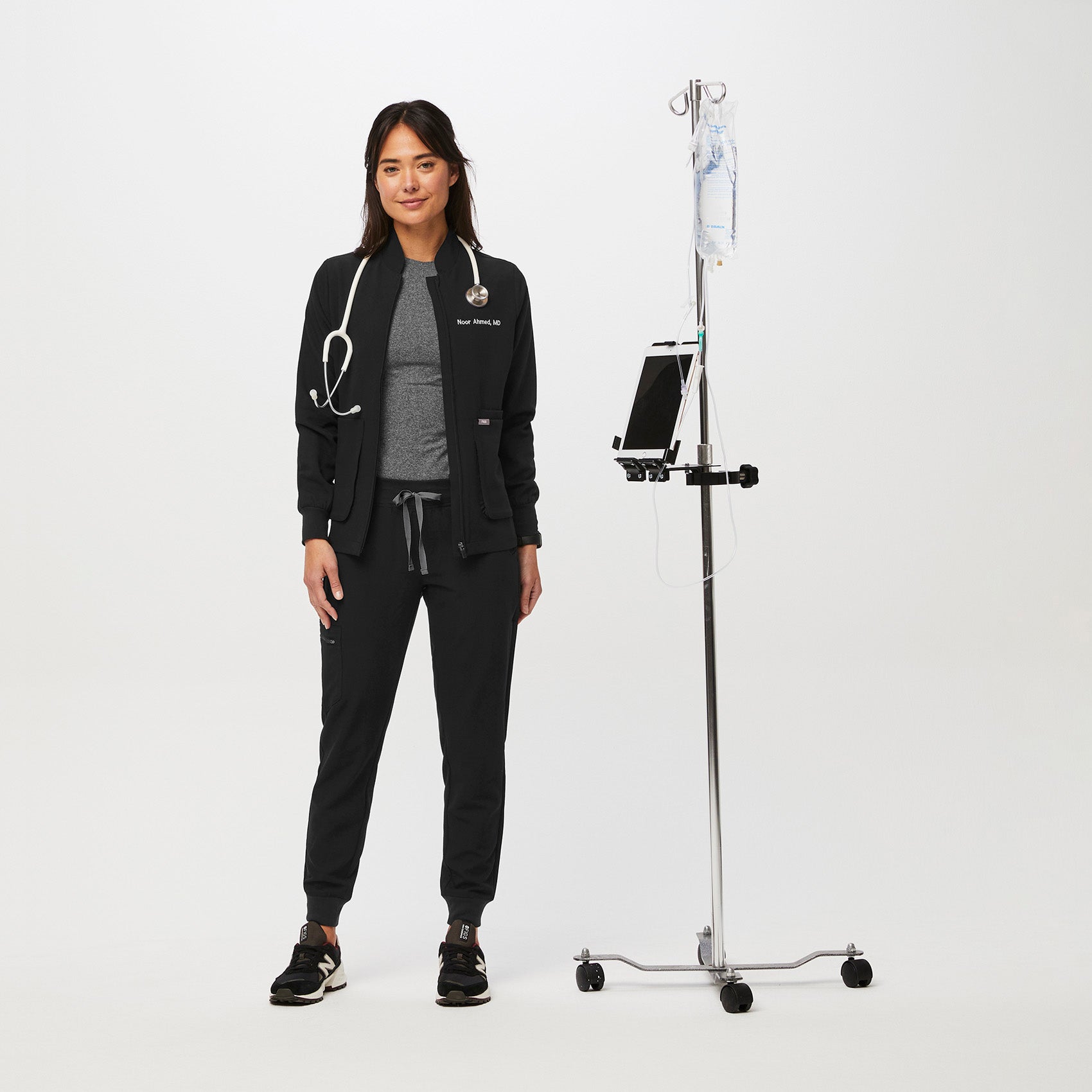 Women's Jackets & Vests | FIGS