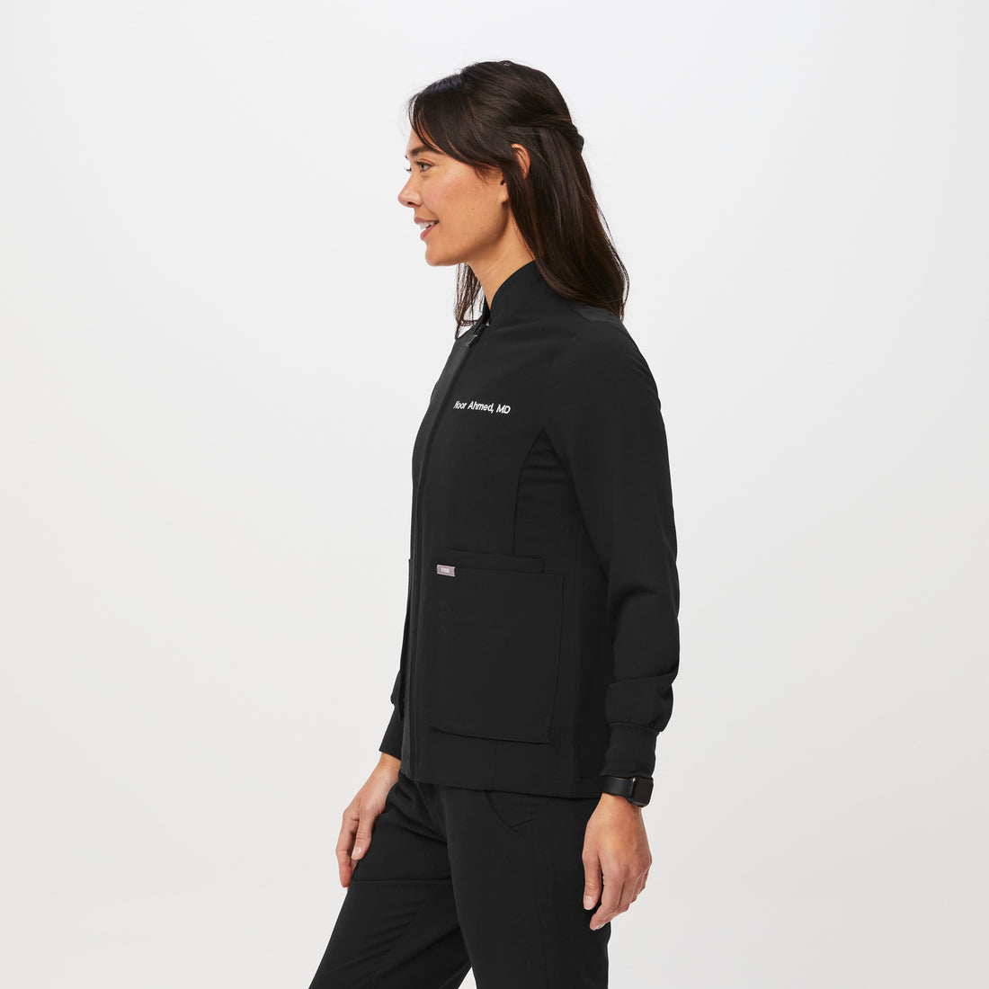 Women's Sebina Scrub Jacket - Black · FIGS