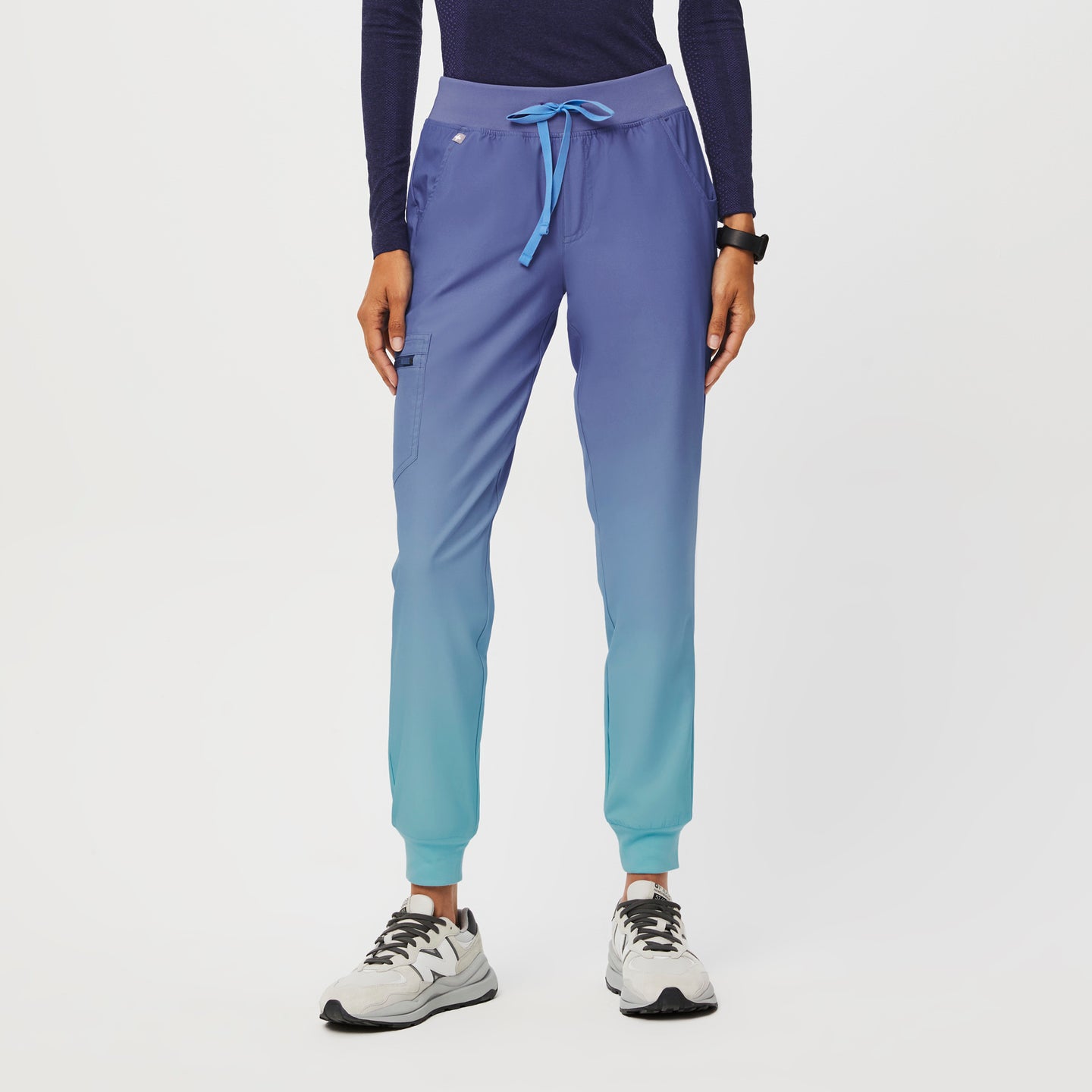 Womens Zamora Freex Jogger Scrub Pants™ · Figs