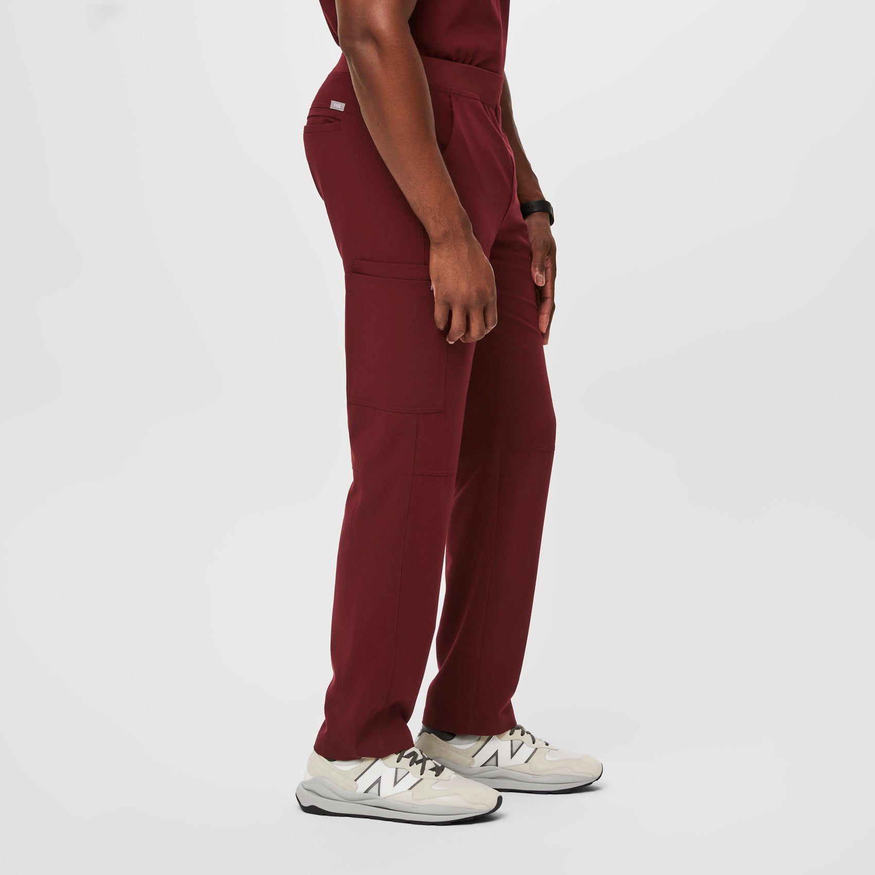 Men's Axim Cargo Scrub Pants™ - Burgundy · FIGS