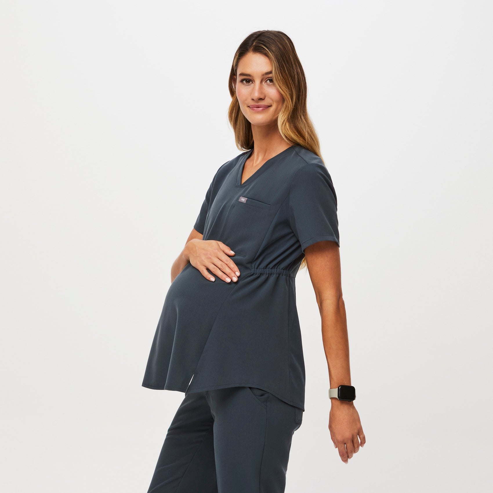 Women’s Octavia Maternity Scrub Top - Dark Harbor · FIGS