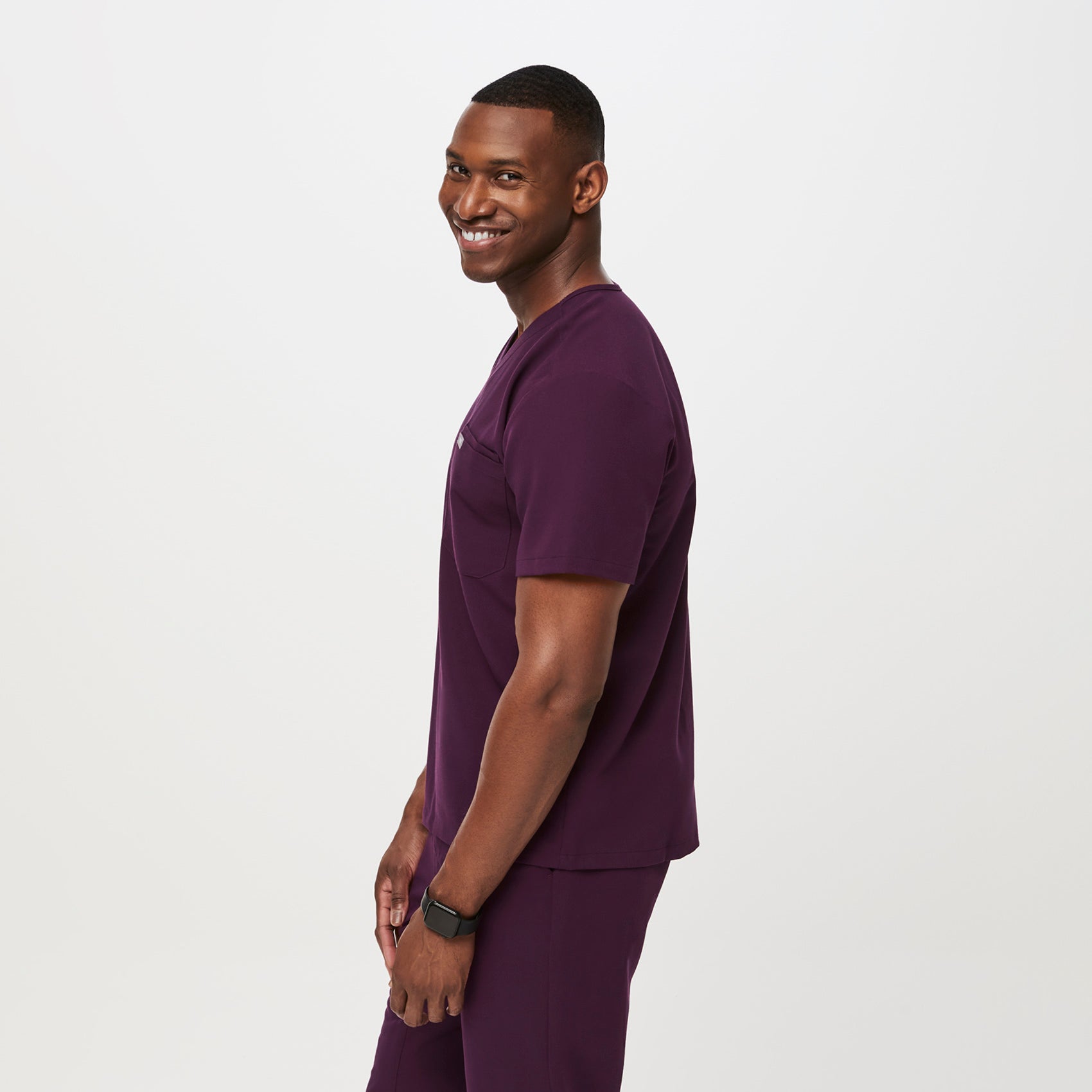 Men's Leon™ Three-Pocket Scrub Top - Deep Purple · FIGS