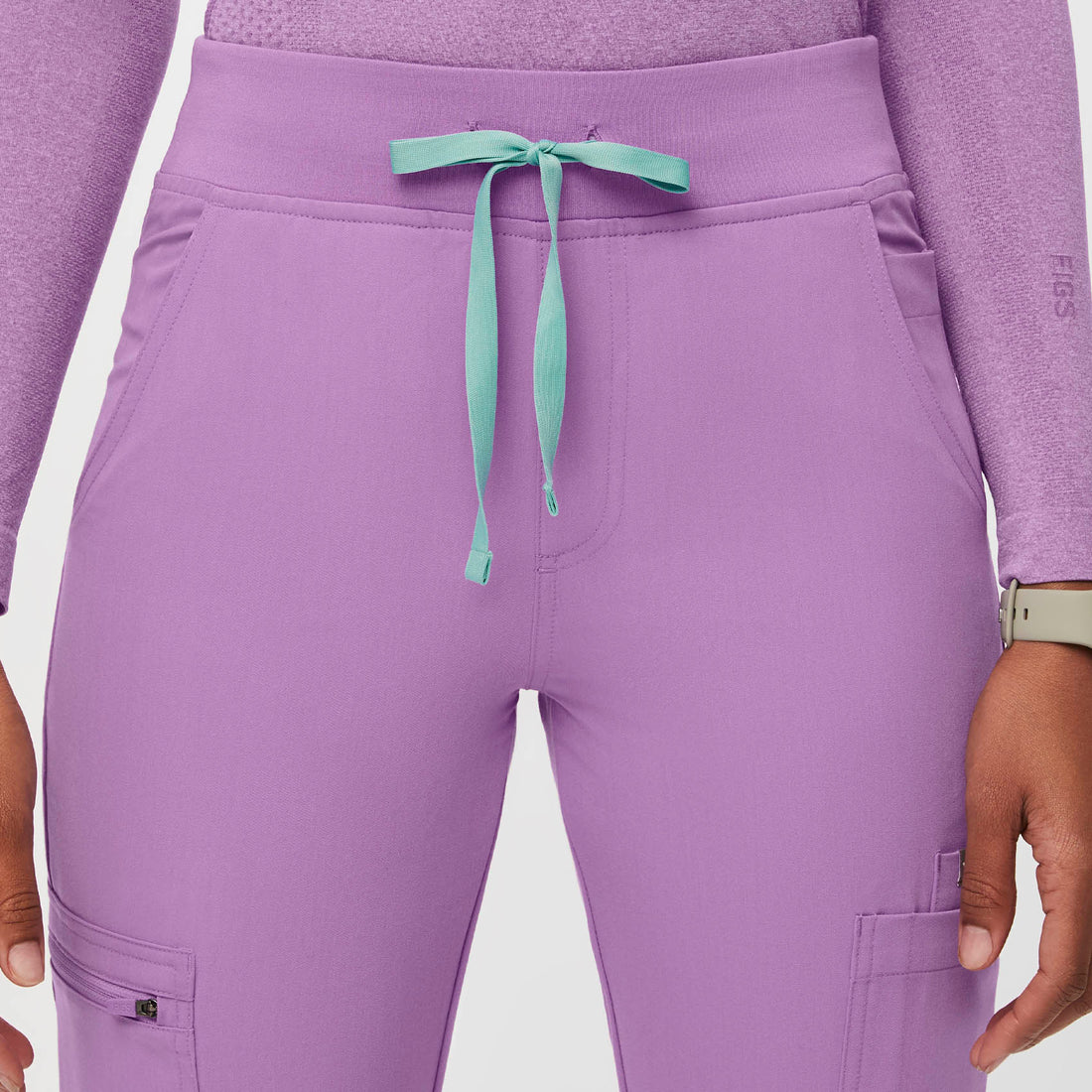 Women’s High Waisted Yola Skinny Scrub Pants™ - Lilac Dawn · FIGS