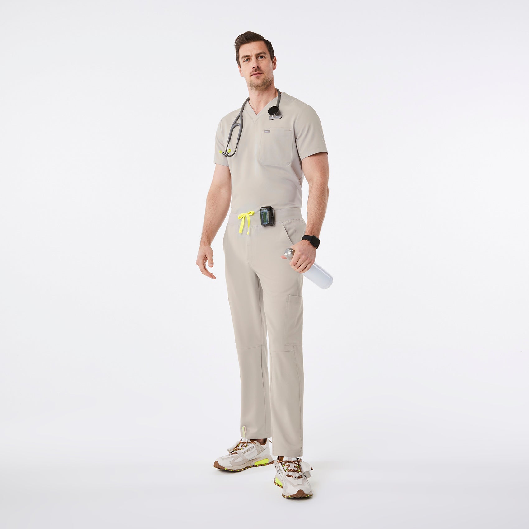 Men's Axim Cargo Scrub Pants™ - Bone · FIGS