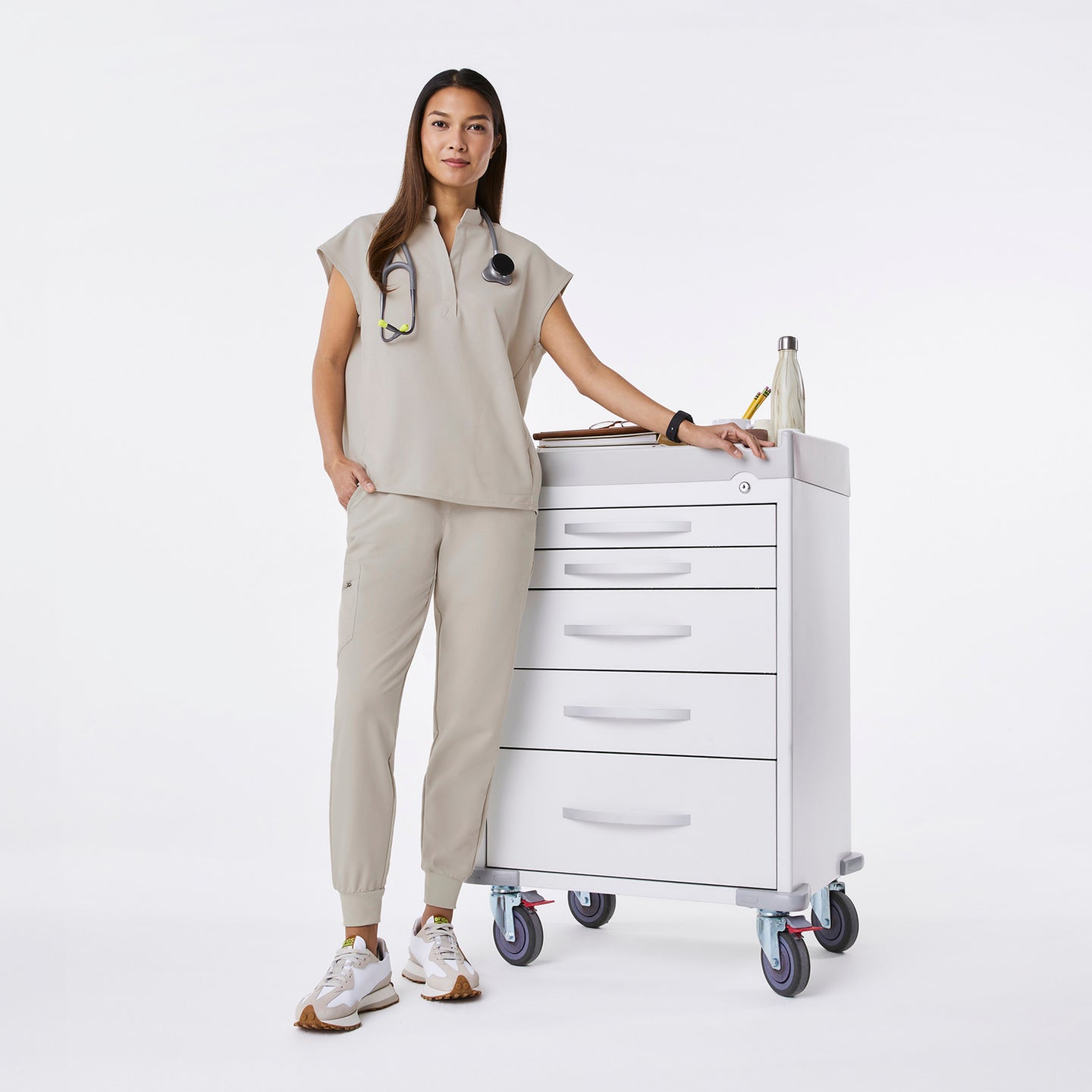 Women's Rafaela Oversized Scrub Top™ - Bone · FIGS