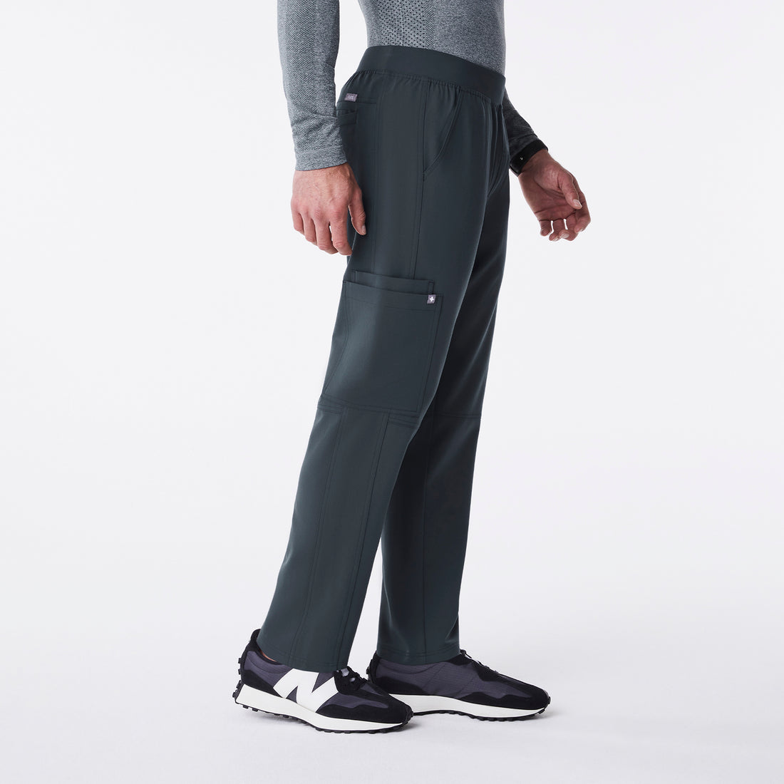 Men's Axim Cargo Scrub Pants™ - Dark Harbor · FIGS