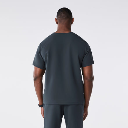 Men's Leon™ Three-Pocket Scrub Top - Dark Harbor · FIGS