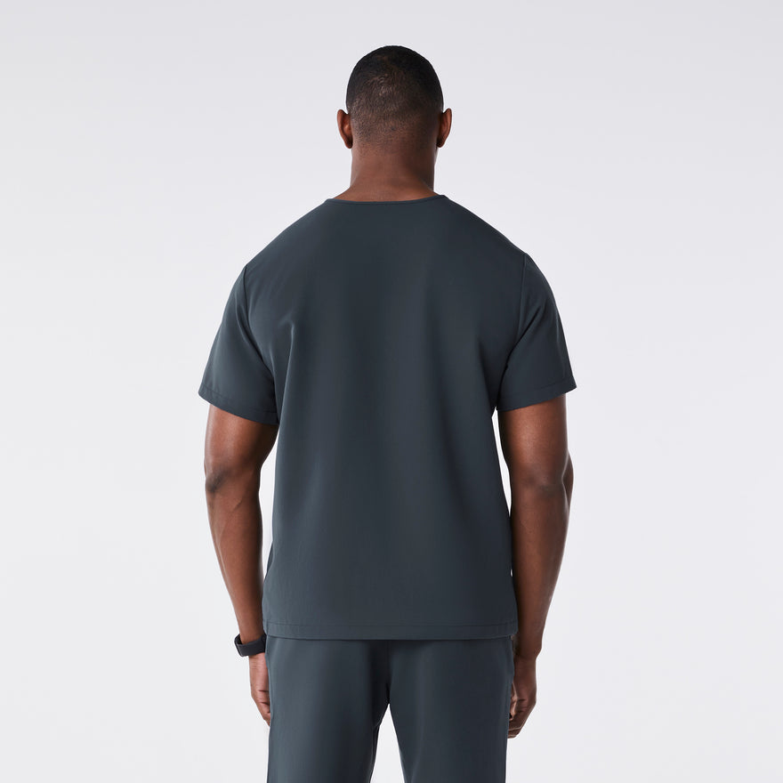Men's Leon™ Three-Pocket Scrub Top - Dark Harbor · FIGS