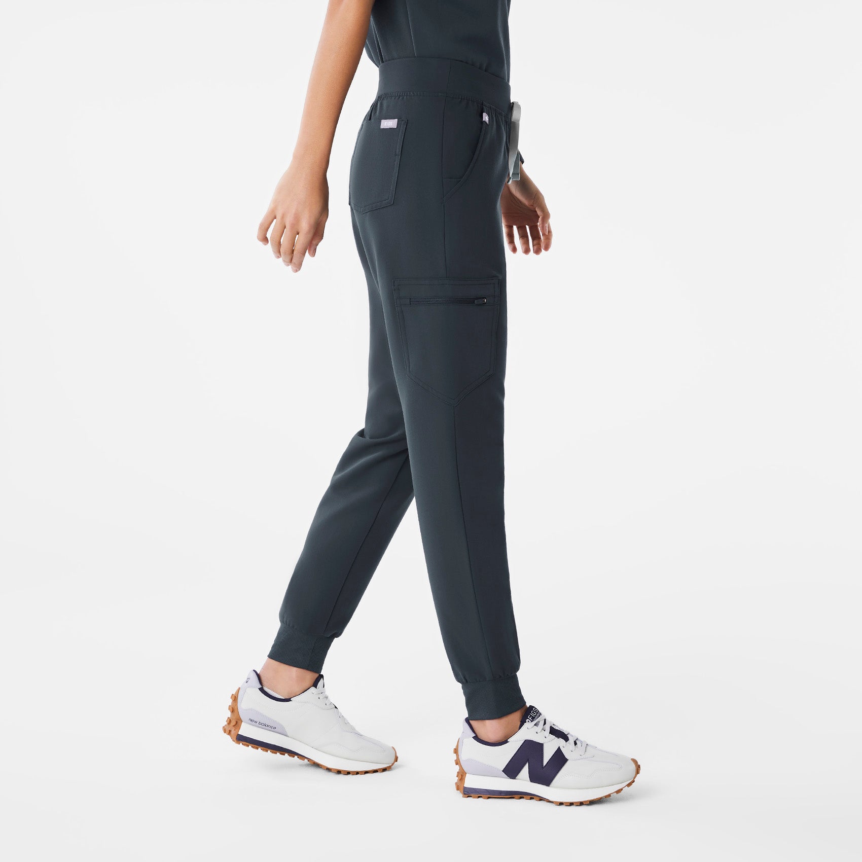 Women's Zamora Jogger Scrub Pants™ - Dark Harbor · FIGS